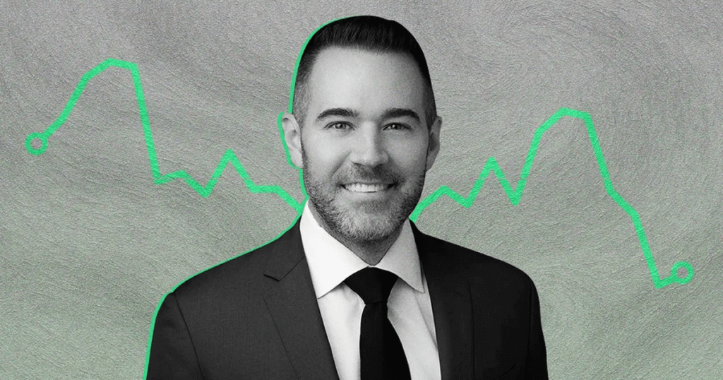 Gallup: Manager Engagement Drops, Workforce Morale in Crisis